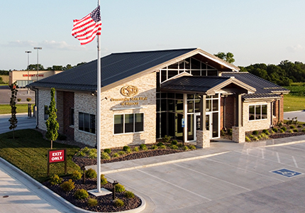 Community State Bank // Bowling Green Branch - Paragon Architecture